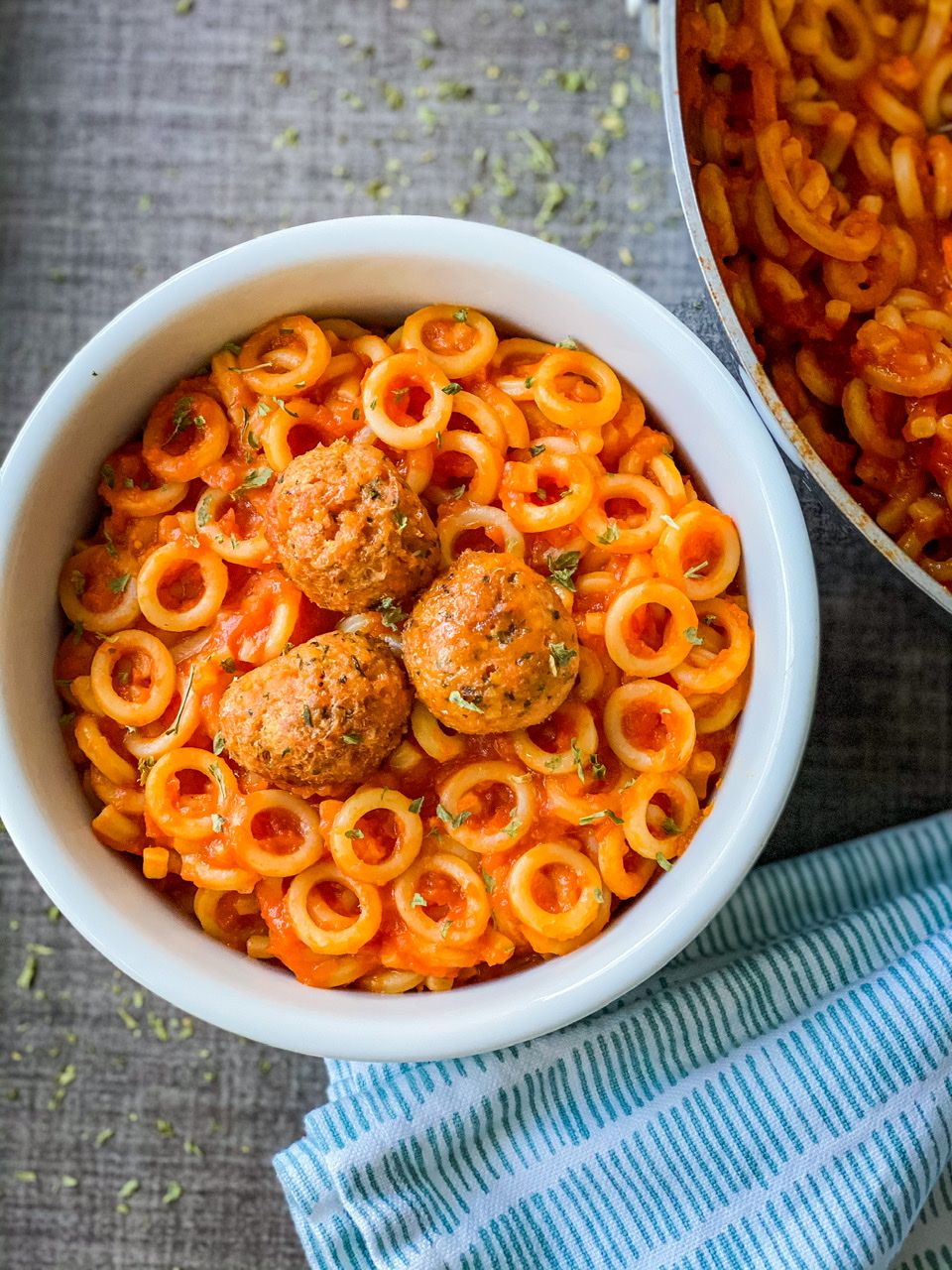 Easy Vegan SpaghettiO-Style Pasta with Meatballs – Big Box Vegan